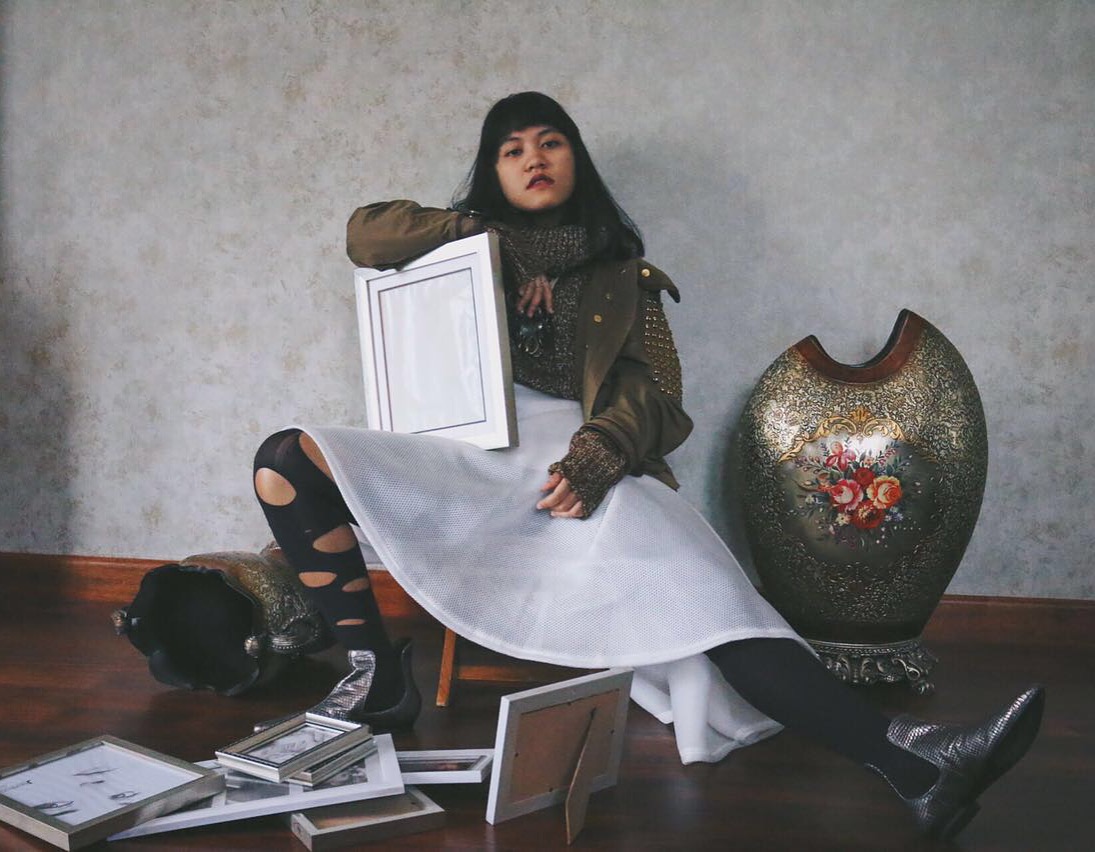 LA ZA DA – Lady Land